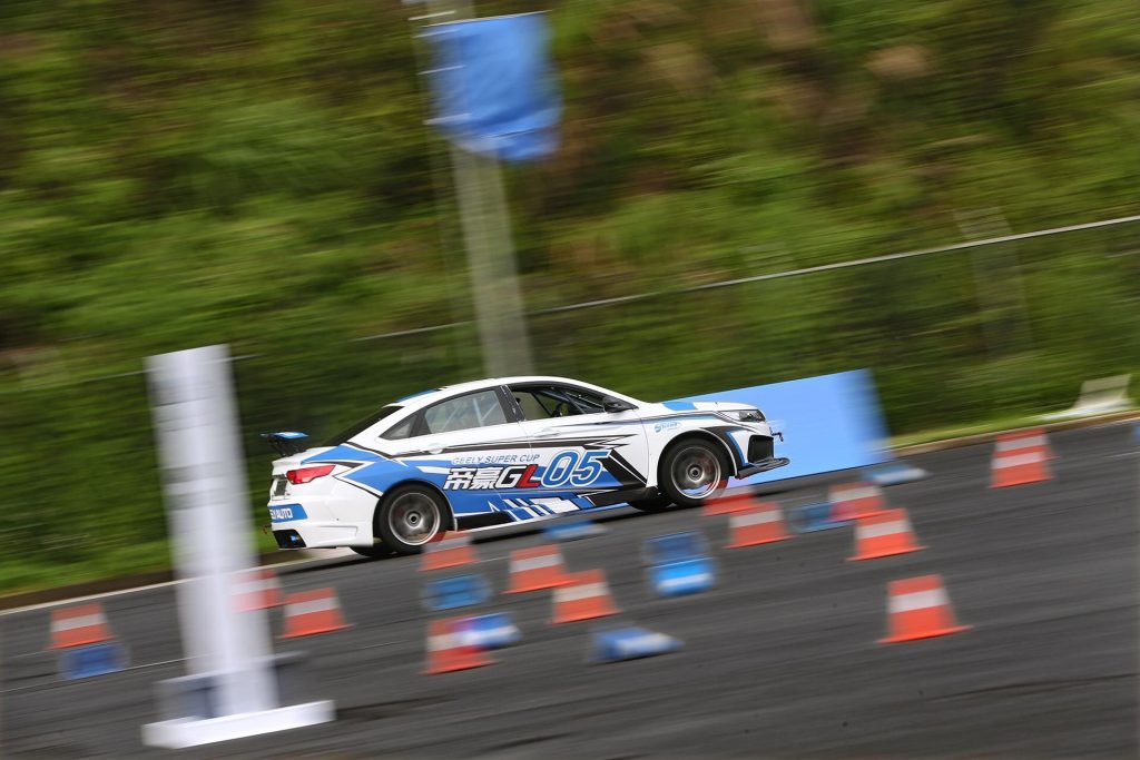 Geely Takes The Emgrand Sedan Racing - Automacha