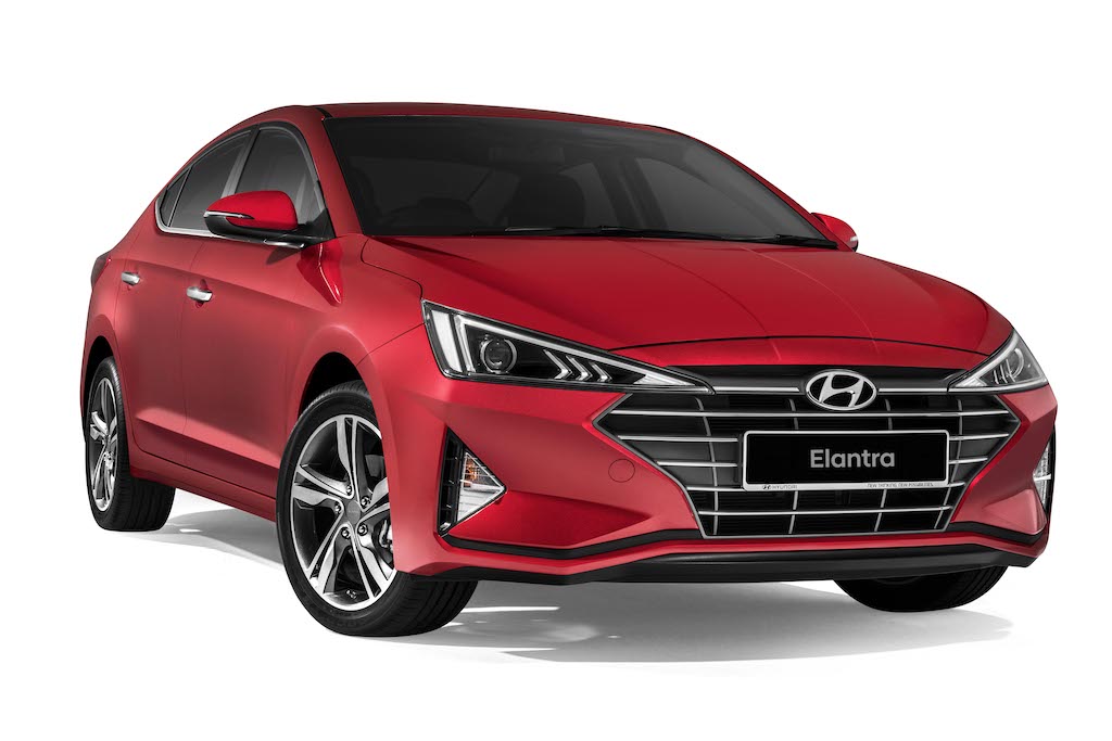 Hyundai Unveils 2019 ELANTRA With Bold New Design - Automacha