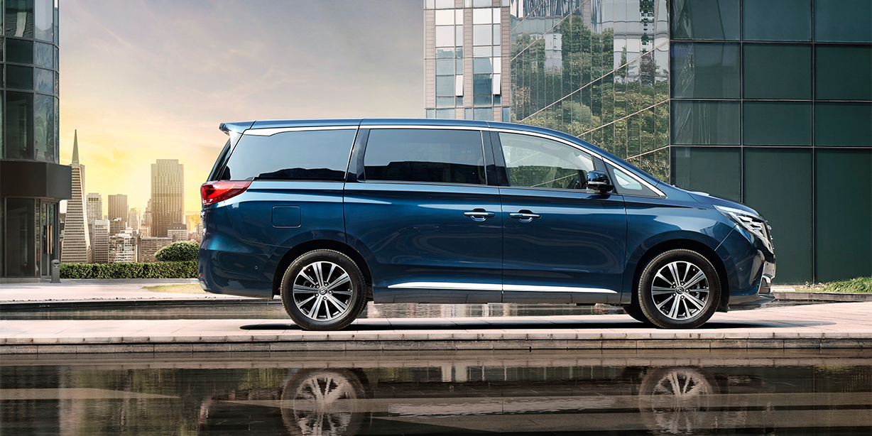 The GAC GM8: A Toyota Alphard For Innova Money - Automacha