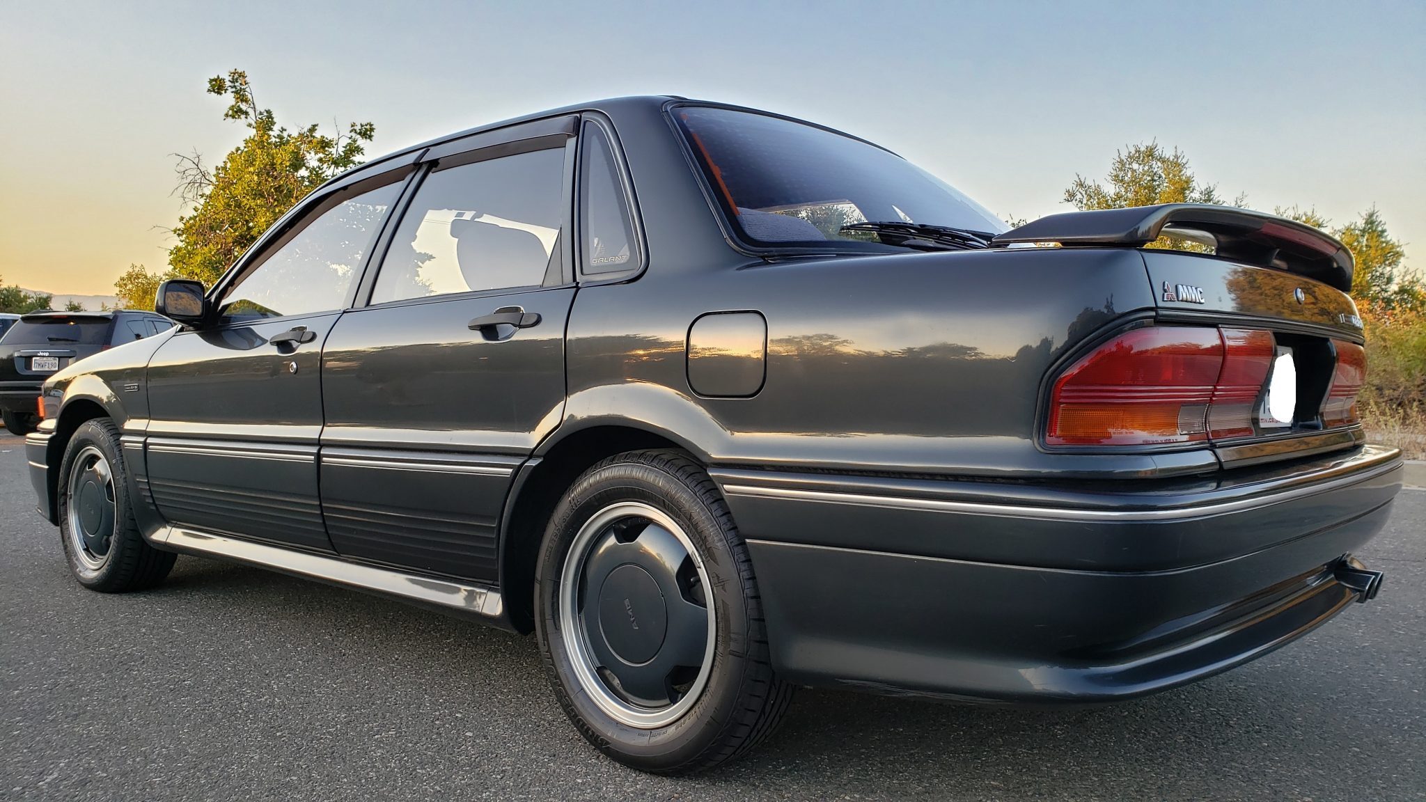 The Mitsubishi Galant AMG Is An AMG Tuned Mitsubishi - Automacha