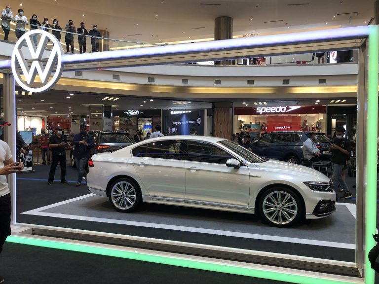 Volkswagen Passat Now Available In Sporty R-Line Trim - Automacha