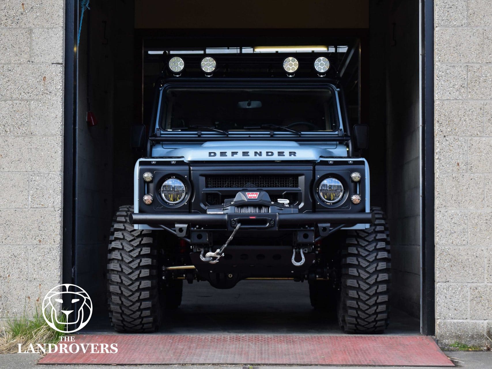 LS V8 Resto-Mod Defender Is The Ultimate Lifestyle 4x4 - Automacha