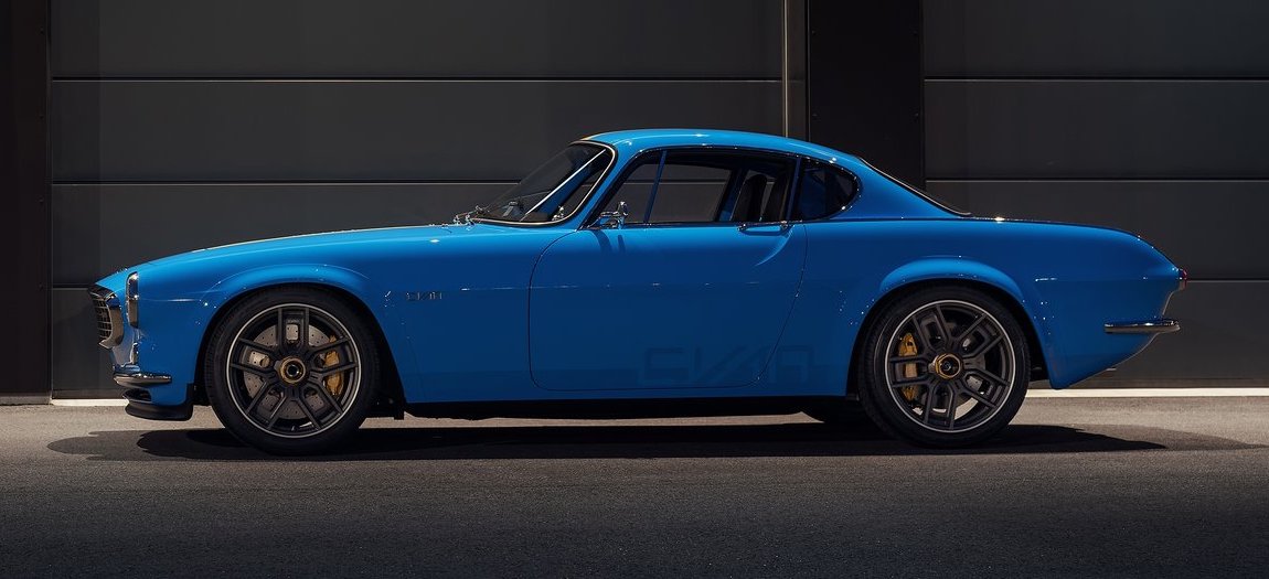 Cyan Racing Creates The Ultimate Resto-mod Volvo P1800 - Automacha