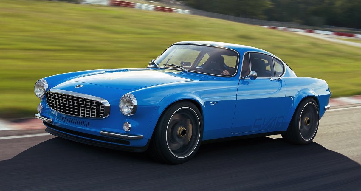 Cyan Racing Creates The Ultimate Resto-mod Volvo P1800 - Automacha
