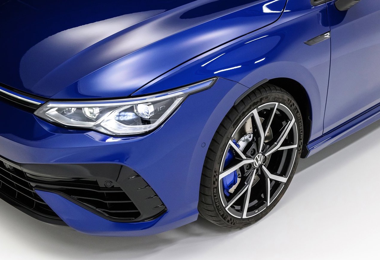 Volkswagen Launches Mk8 Golf R, 315 hp and 420 Nm - Automacha