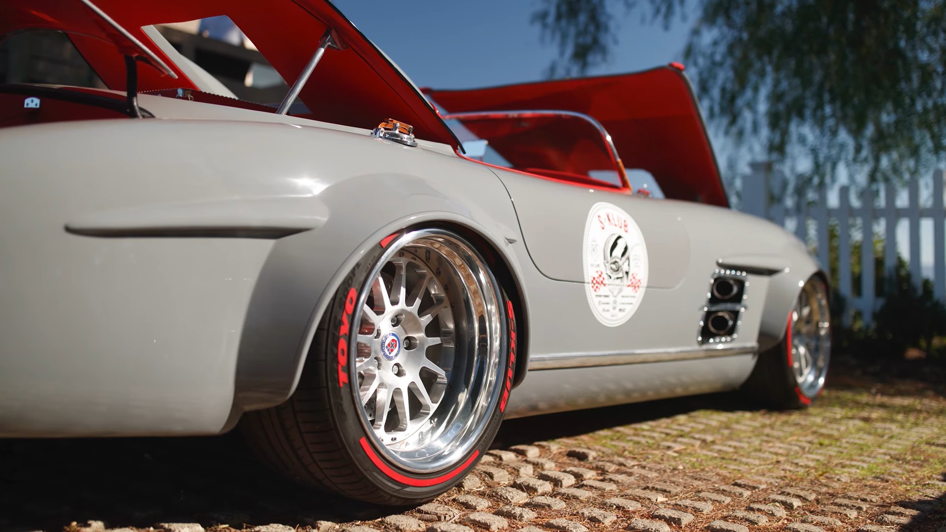 S-Klub Speedster Is An AMG-Engined 300 SL Restomod - Automacha