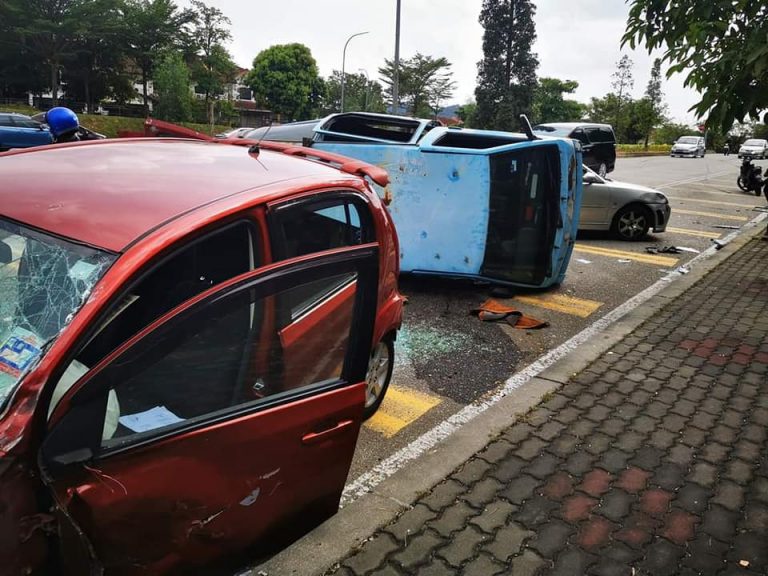 Speeding Perodua Myvi Crashes Into Van, Causing It To Flip - Automacha