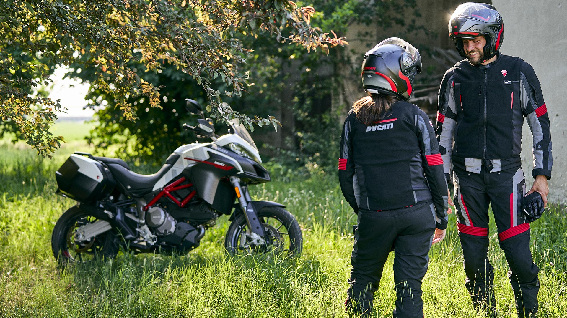 The Ducati Smart Jacket Could Be A Life-Saving Riding Vest - Automacha