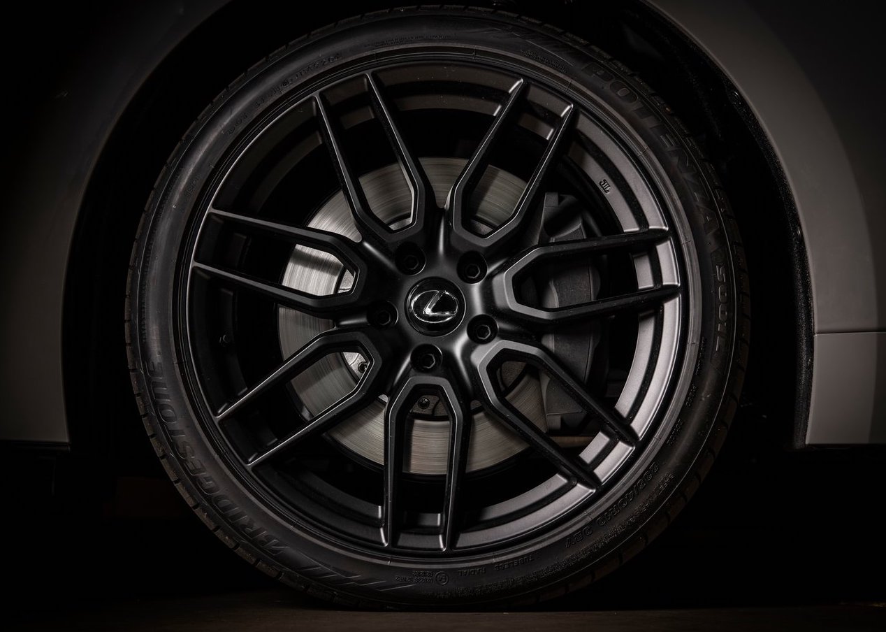 Lexus IS 500 F SPORT Performance Launch Edition Debuts - Automacha