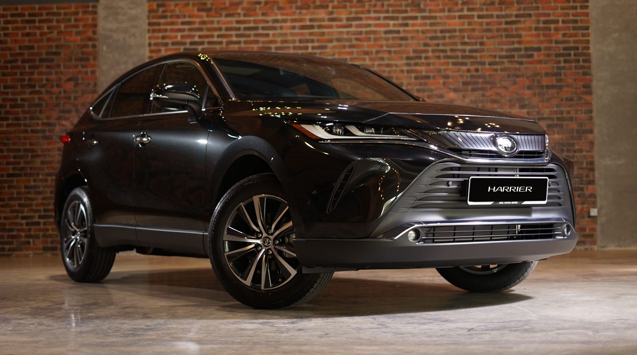 Fourth Generation Toyota Harrier Officially Lands In Malaysia - Automacha