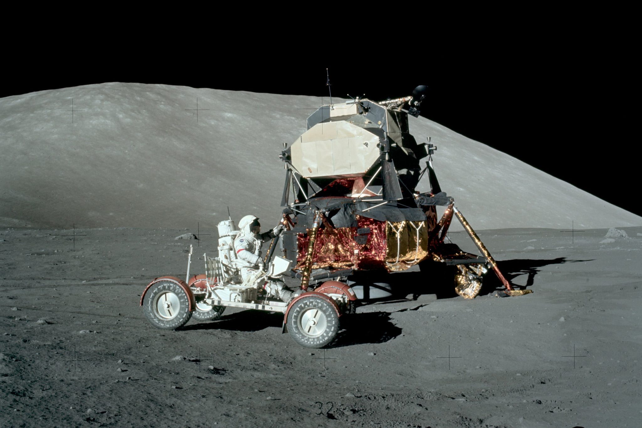 GM Is Planning To Build Yet Another Moon Buggy For NASA - Automacha