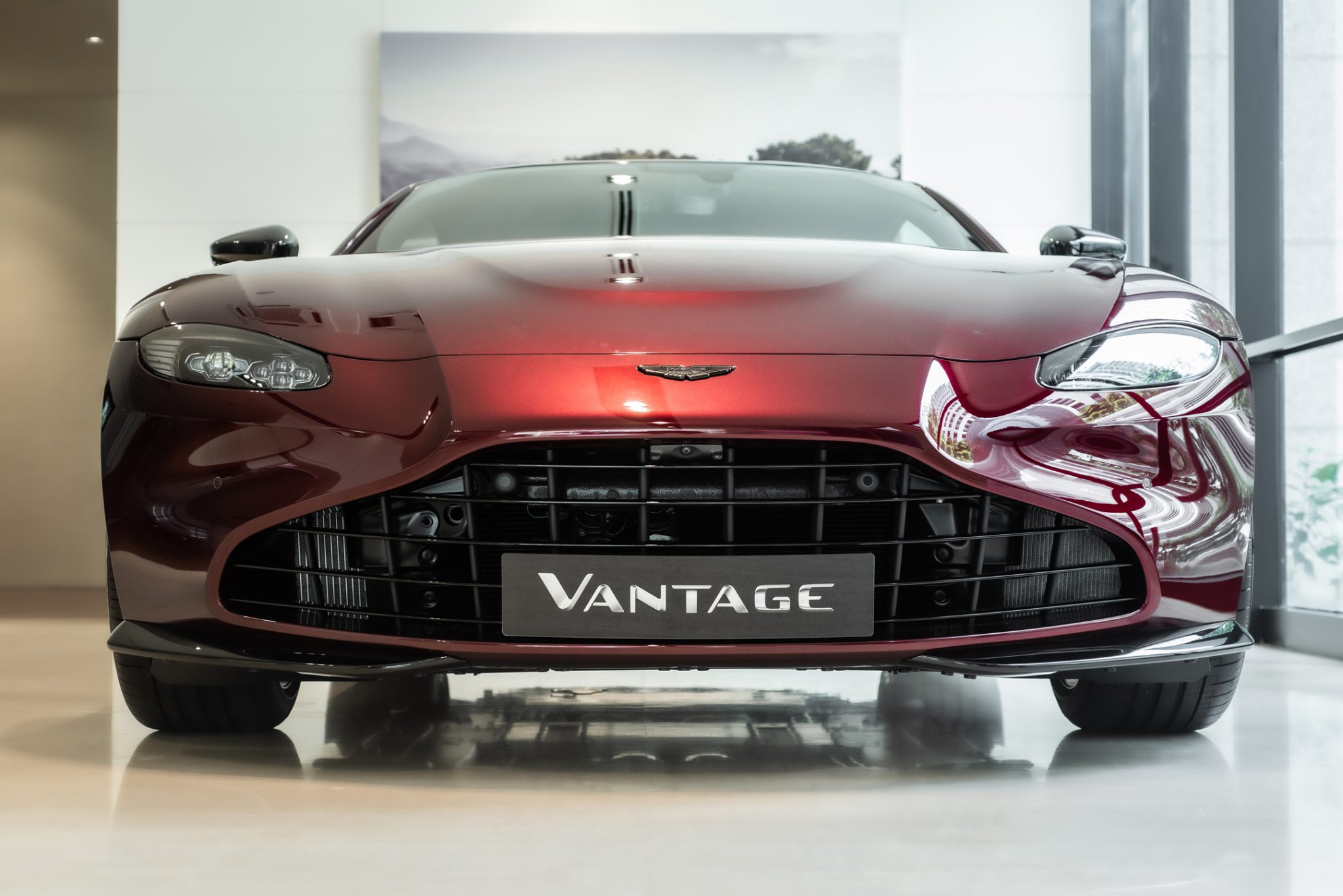Vaned Grille Aston Martin Vantage Lands In Kuala Lumpur - Automacha
