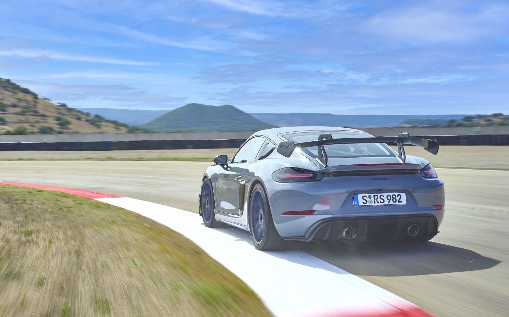Porsche 718 Cayman GT4 RS Has Been Unveiled - Automacha
