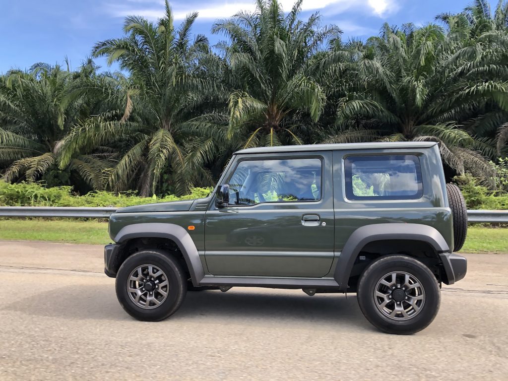 All New Suzuki Jimny 4x4 Test Drive Review - Automacha