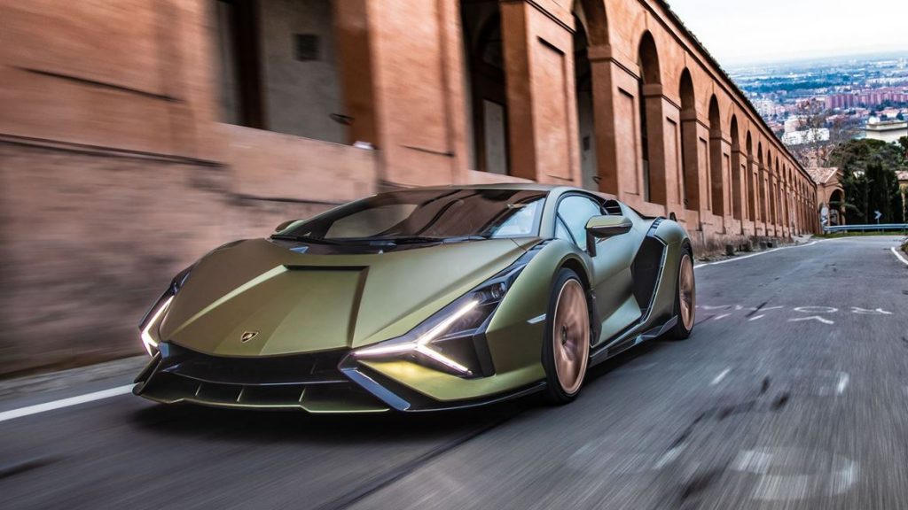 Lamborghini super sport cars earns multiple awards in 2021 - Automacha