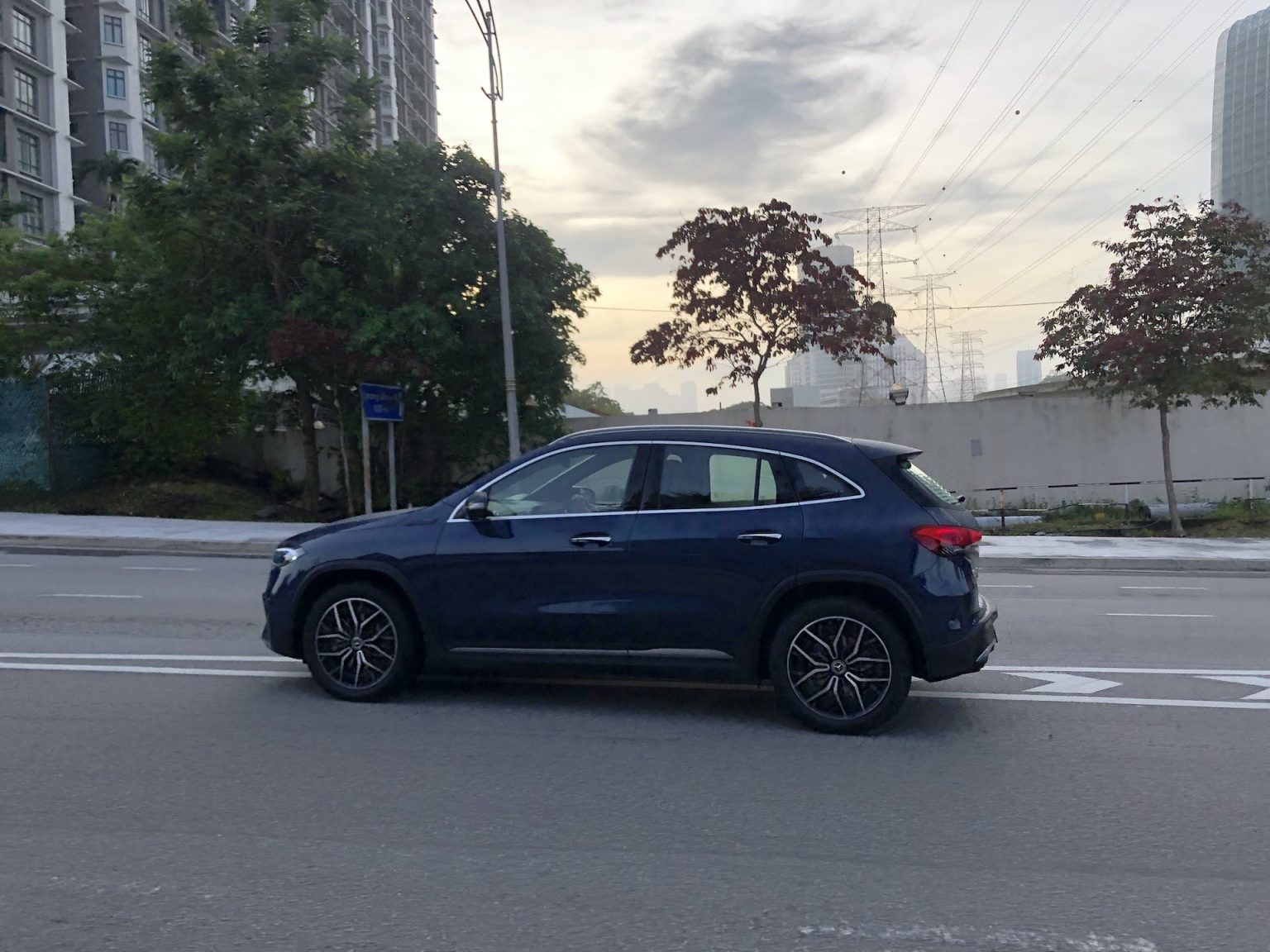 Mercedes-Benz EQA Electric SUV Test Drive Review - Automacha