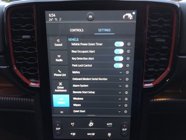 Ford Ranger Raptor 3.0 V6 Petrol Test Drive Review - Automacha