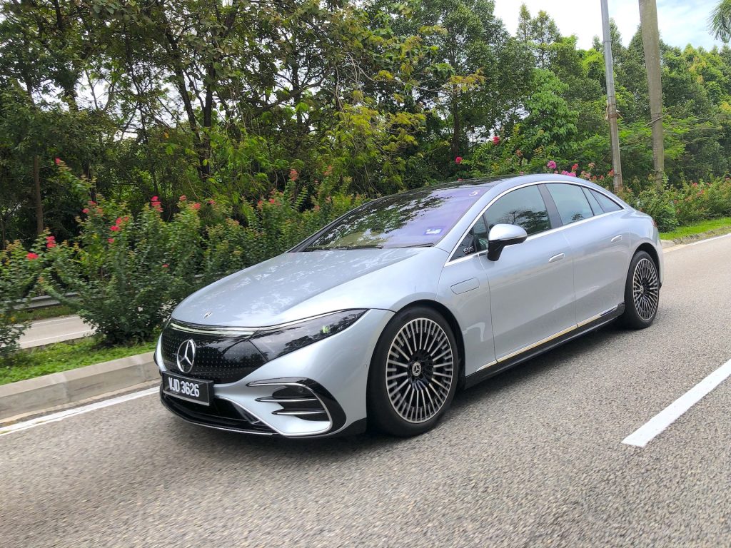 Mercedes EQS 450+ Luxury Electric Car Drive Review - Automacha