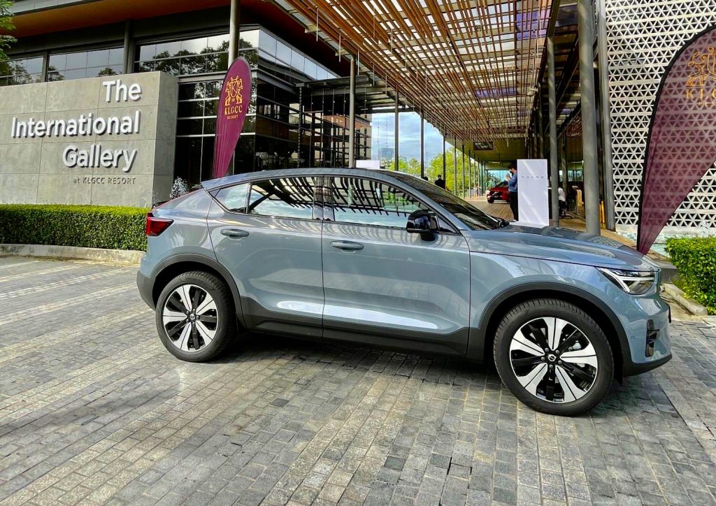 Volvo C40 Recharge Most Popular Colour Is Sage Green - Automacha