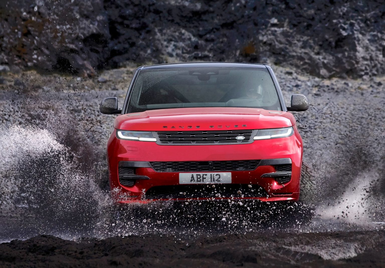Land Rover To Delivery Five New Electric SUV’s - Automacha