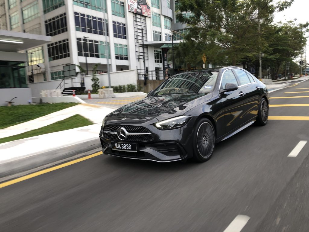 Mercedes-Benz C 300 AMG Weekend Test Drive Review - Automacha