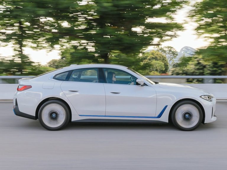 BMW i4 M50 Launched With RM430,800 Price Tag - Automacha