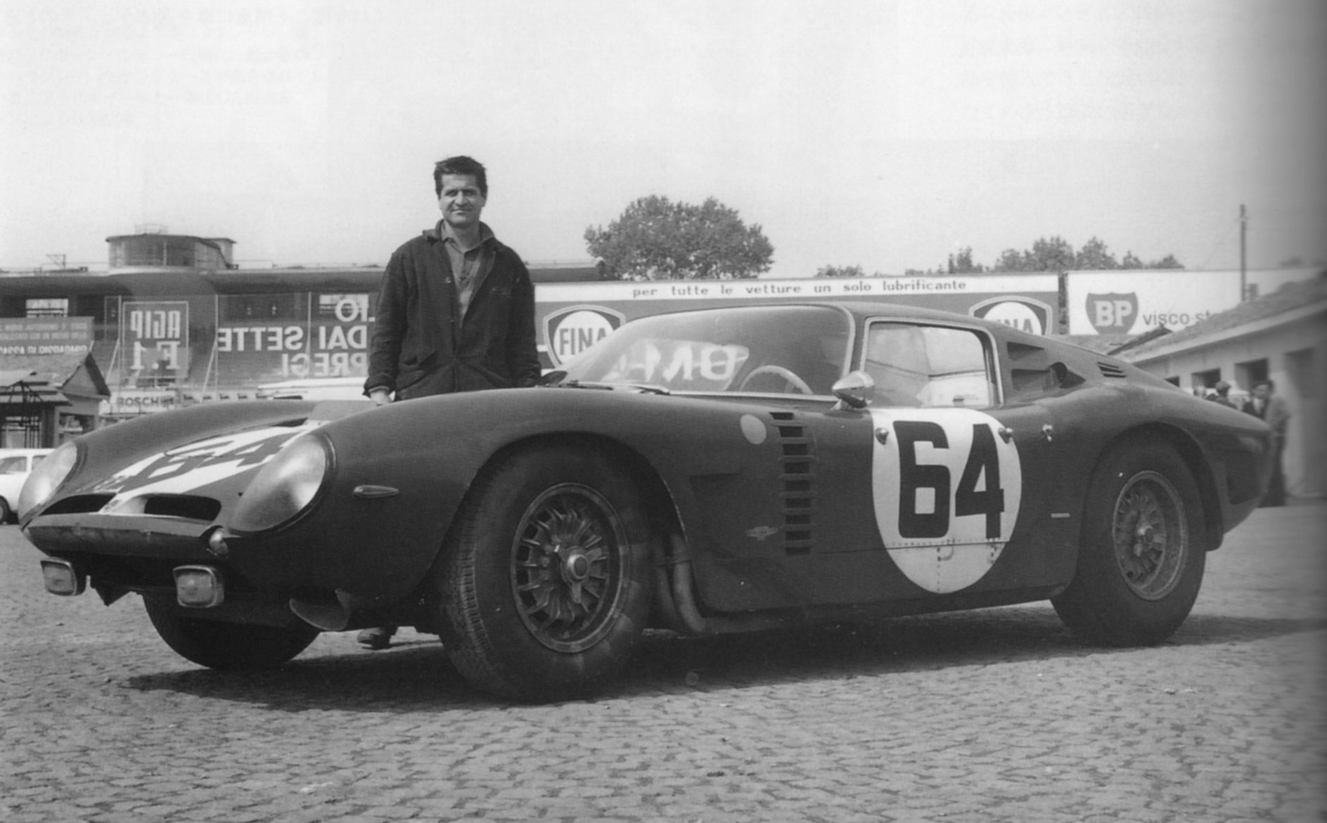 Bizzarini Giotto Hypercar Shown With 6.6-litre Cosworth V12 - Automacha