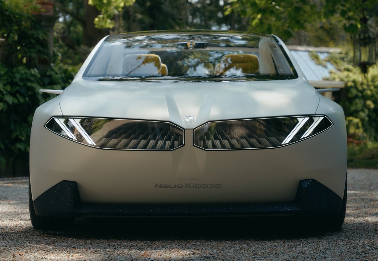 BMW Vision Neue Klasse Concept Previews Next 3-Series - Automacha