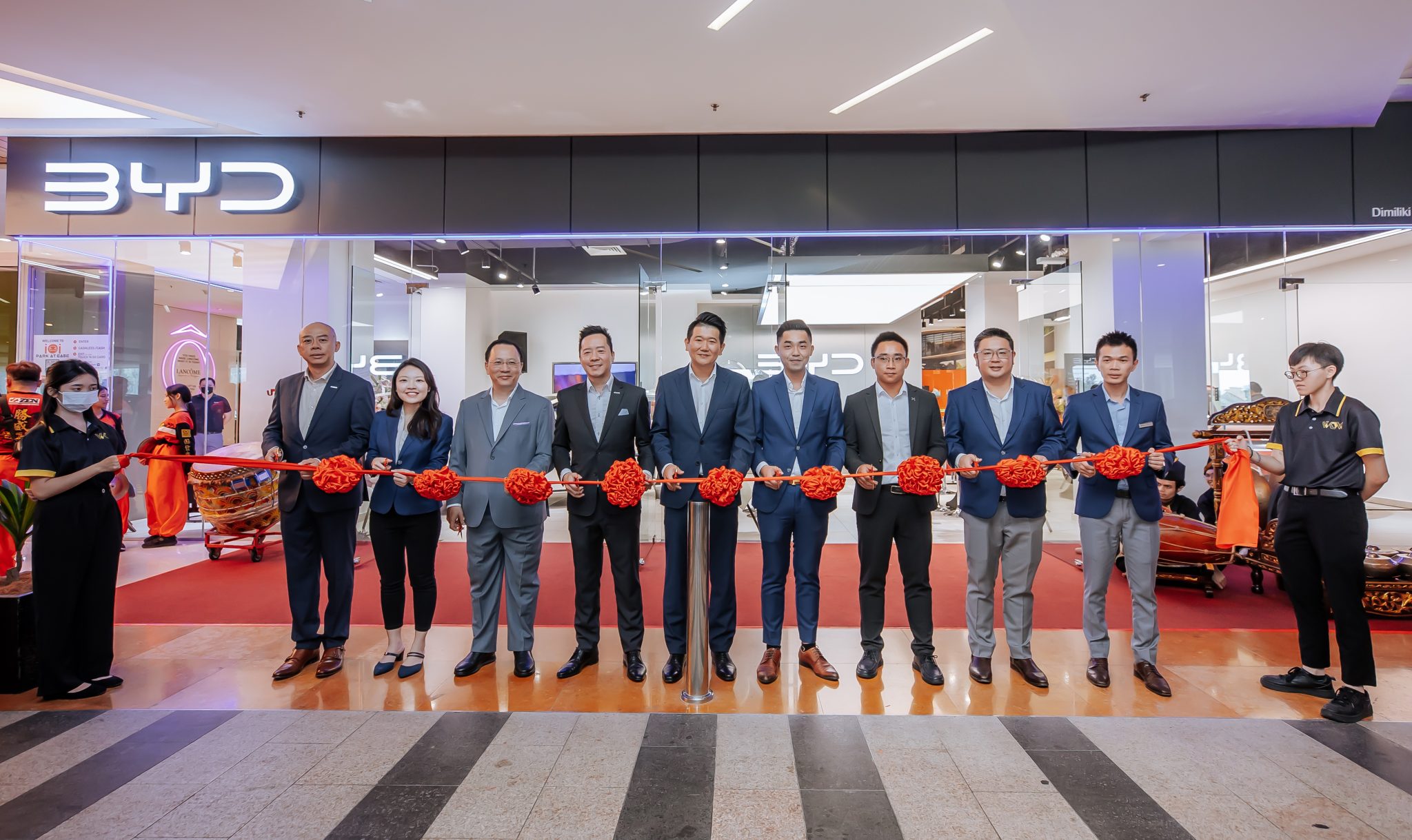 BYD Opens Its First Klang Valley Mall Showroom At IOI City Mall - Automacha