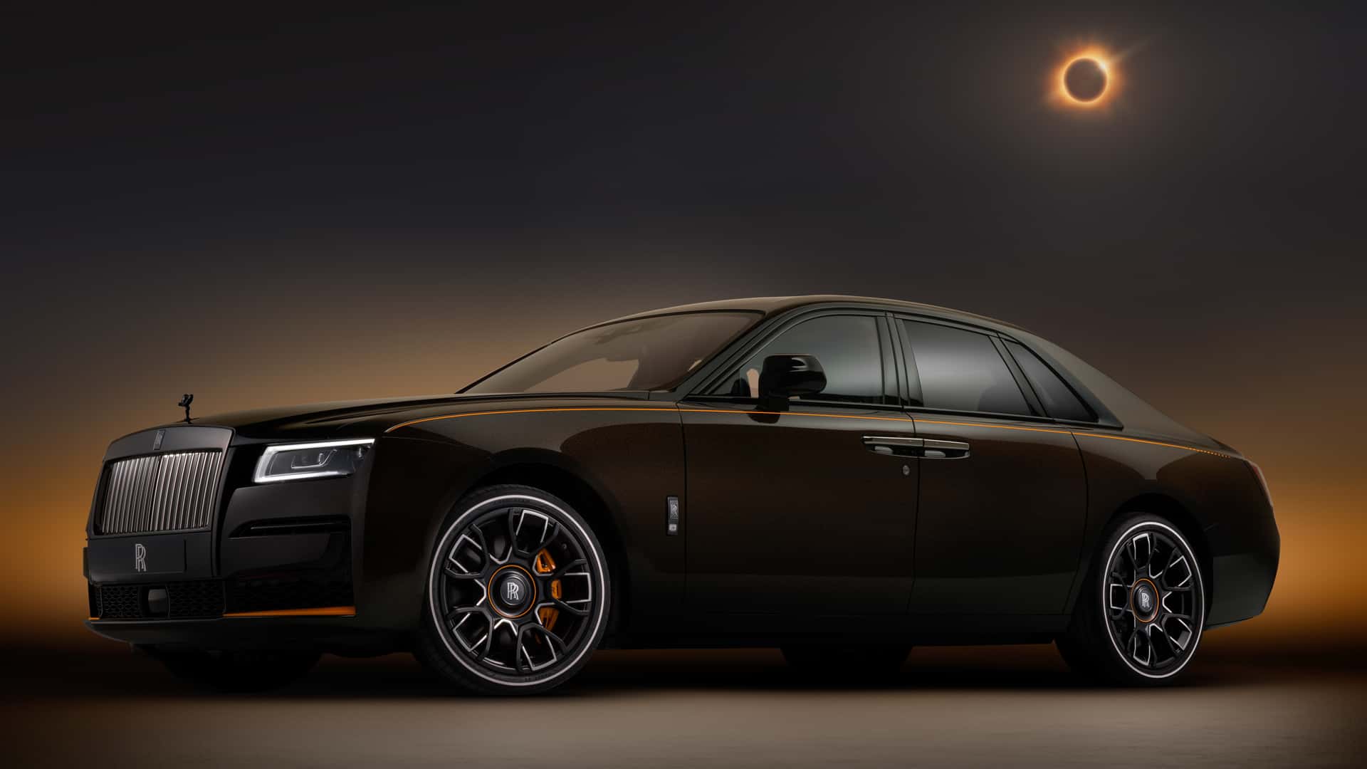 Rolls-Royce Debuts New Eclipse-Inspired Black Badge Ghost - Automacha