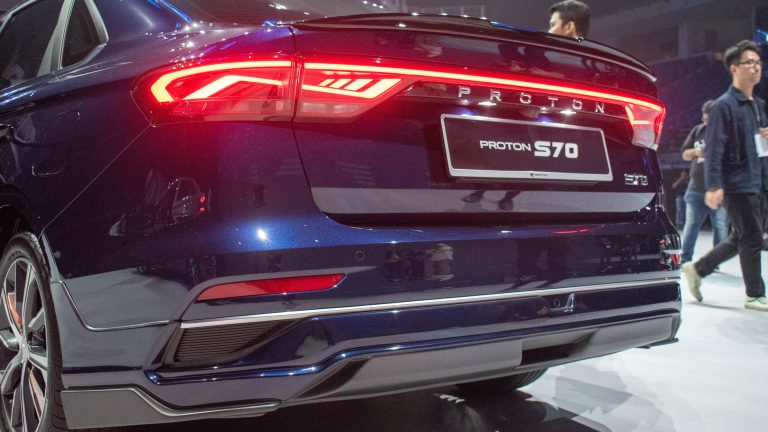 Proton S70 Flagship X Sedan Review: Still 70/100% - Automacha