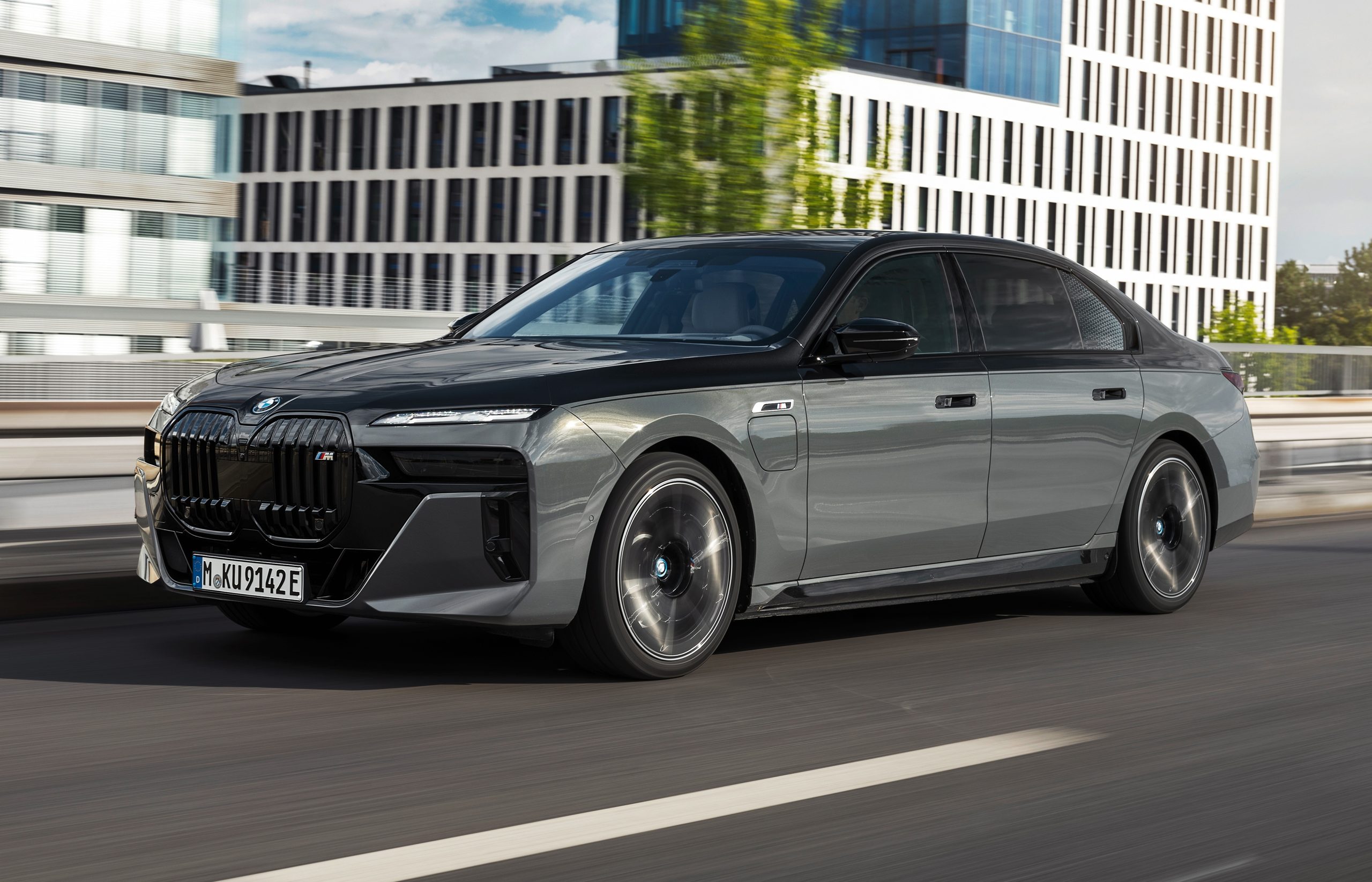 BMW 750e xDrive M Sport Lands Locally Costing RM 699,800 - Automacha