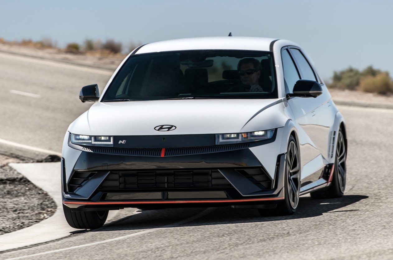 An IONIQ 5 On Rotiform Aerodisks Screams Cyberpunk Rally Car - Automacha