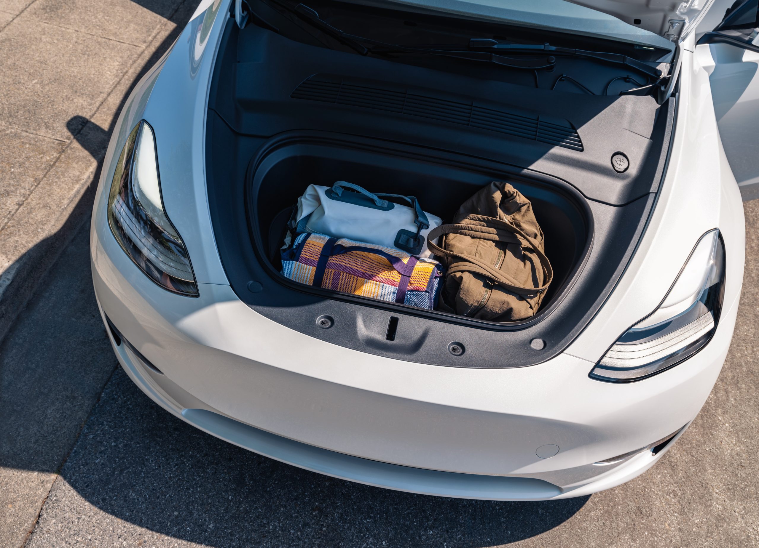 Tesla Recalls 1.85 Million Cars Over Unlatched Bonnet Issue - Automacha