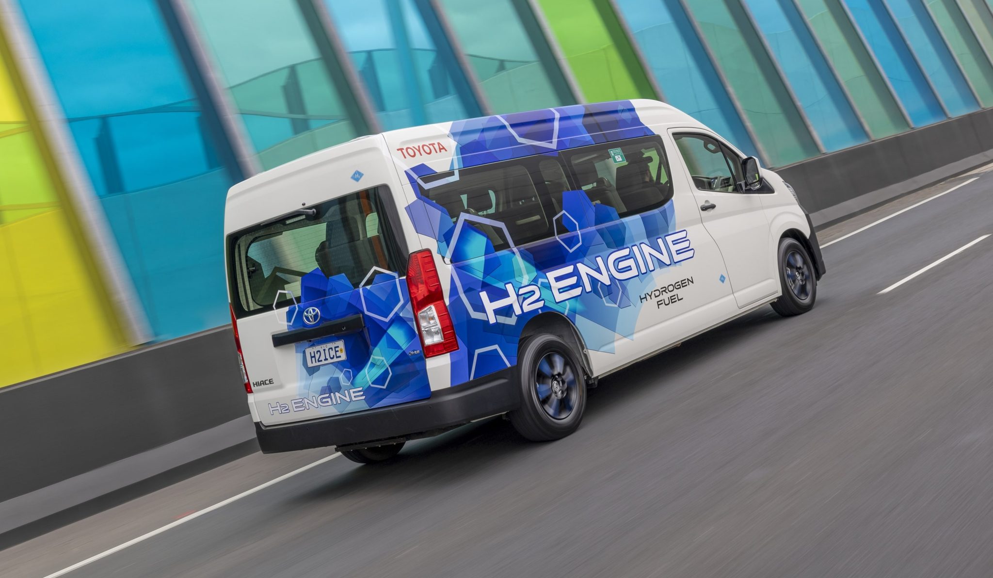 Toyota Just Stuffed A H2-Fuelled Land Cruiser V6 Into A HiAce - Automacha