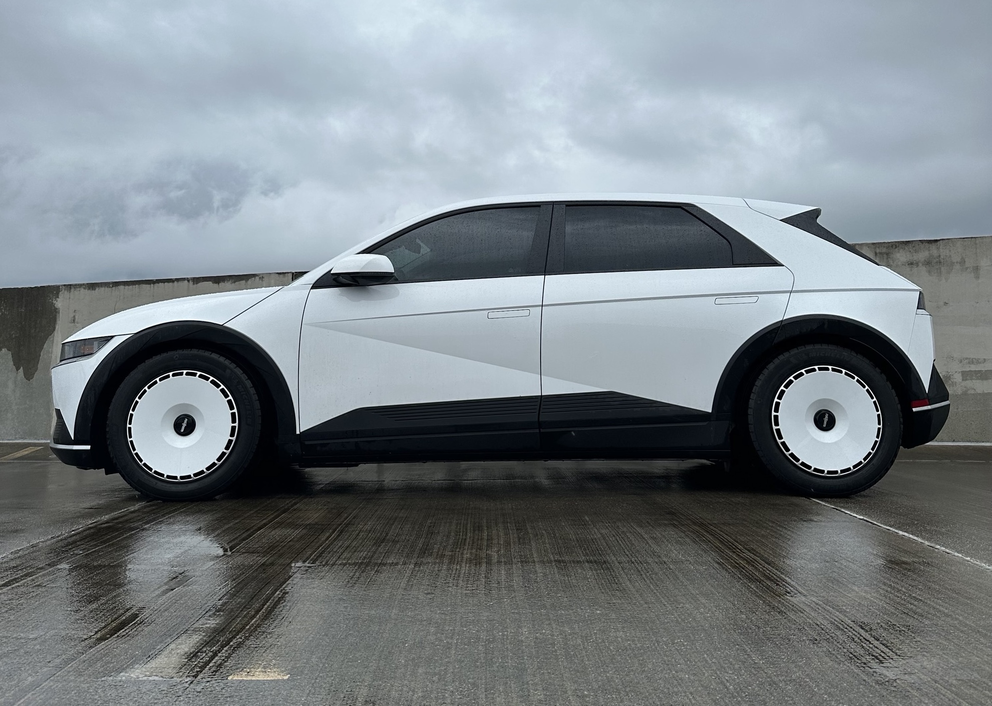 An IONIQ 5 On Rotiform Aerodisks Screams Cyberpunk Rally Car - Automacha