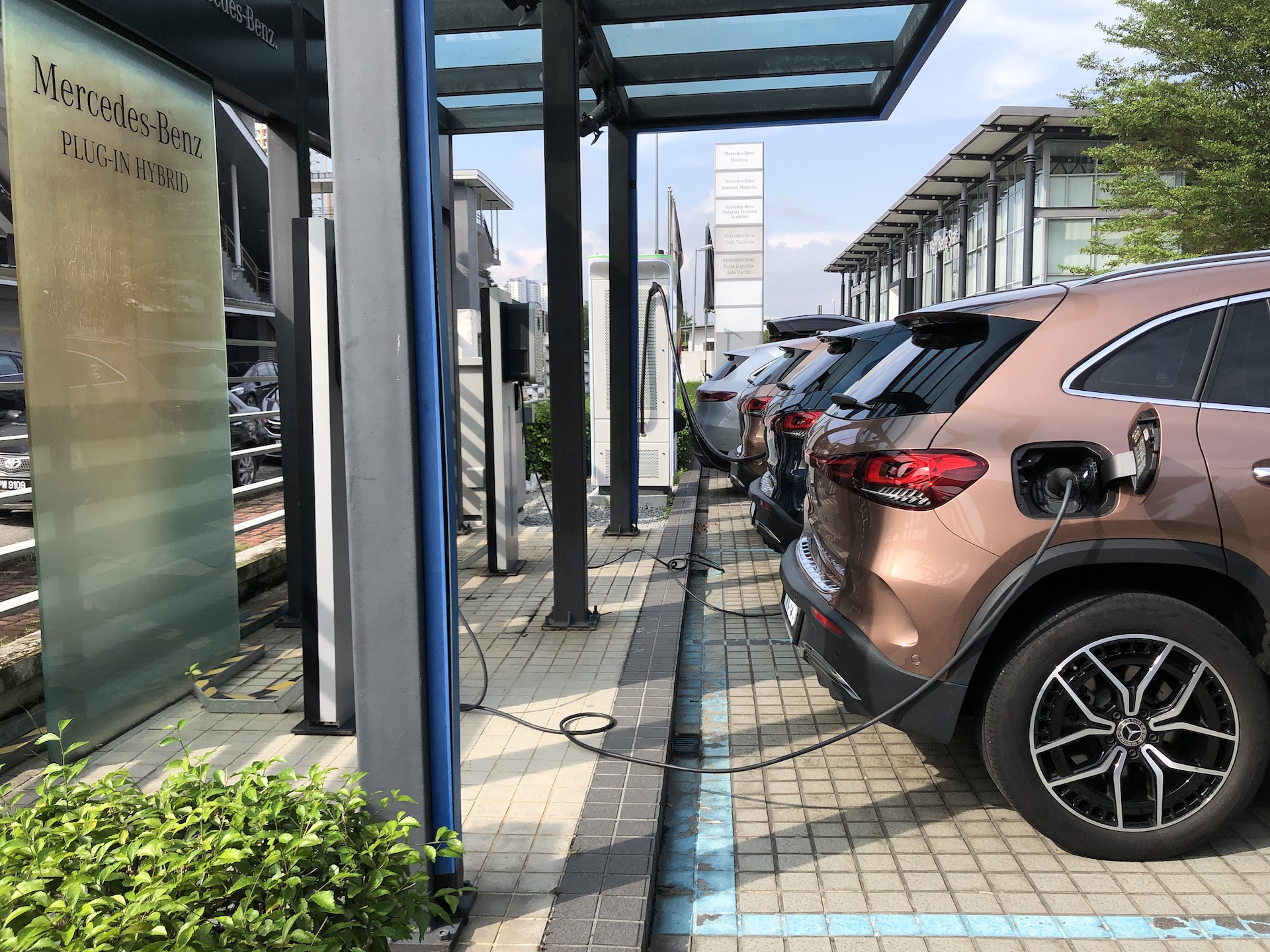 MITI To Review 10,000 EV Charger Target Previously Set For 2025 - Automacha