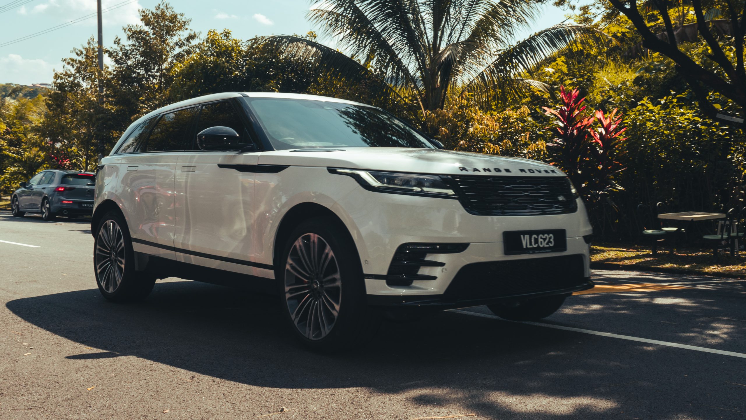 Range Rover Velar HSE Facelift Review: Still Want That Cayenne? - Automacha
