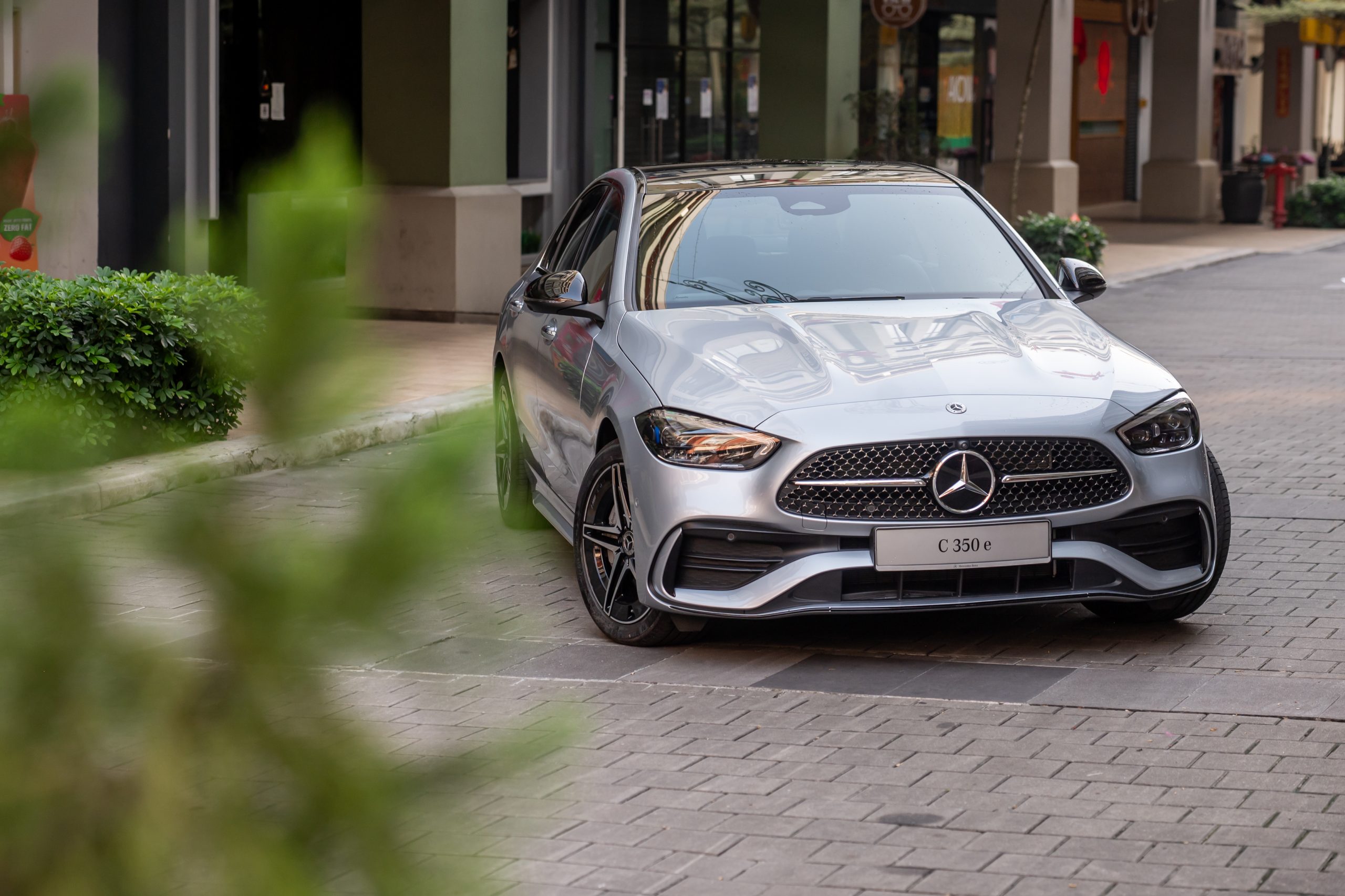 Mercedes-Benz C350e PHEV Lands Locally Costing RM 338,888 - Automacha