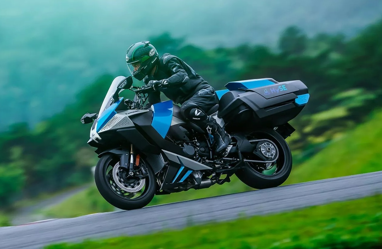 Kawasaki Showcases New H2-Combustion Motorcycle Prototype - Automacha