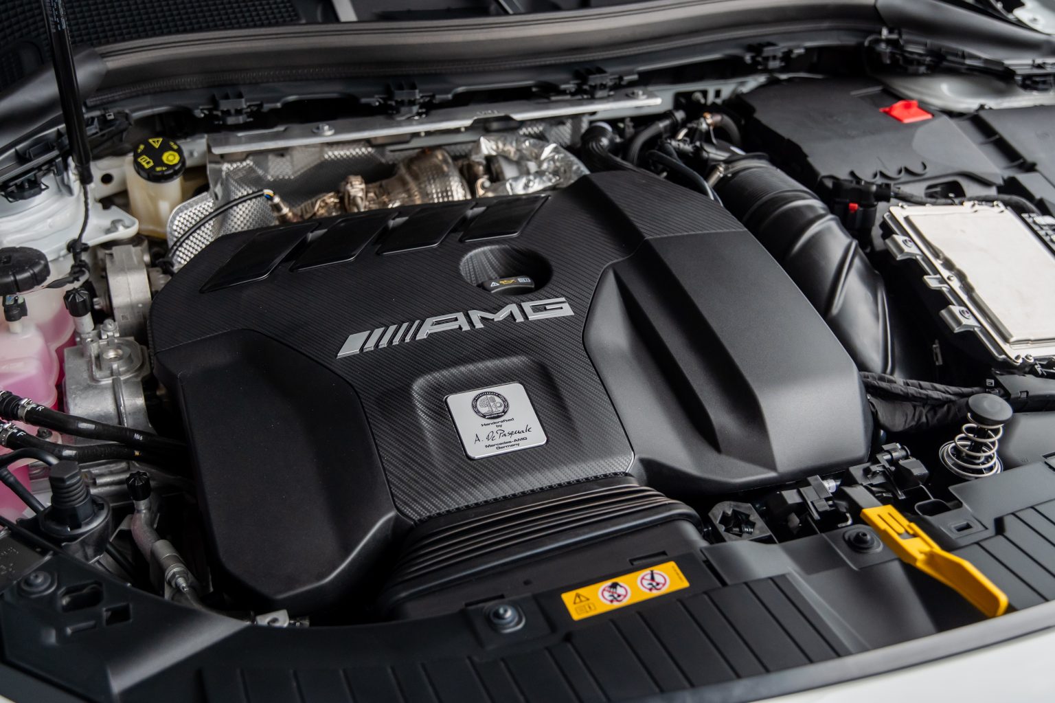 Facelifted Mercedes-AMG GLA 45 S 4MATIC+ Lands In Malaysia - Automacha