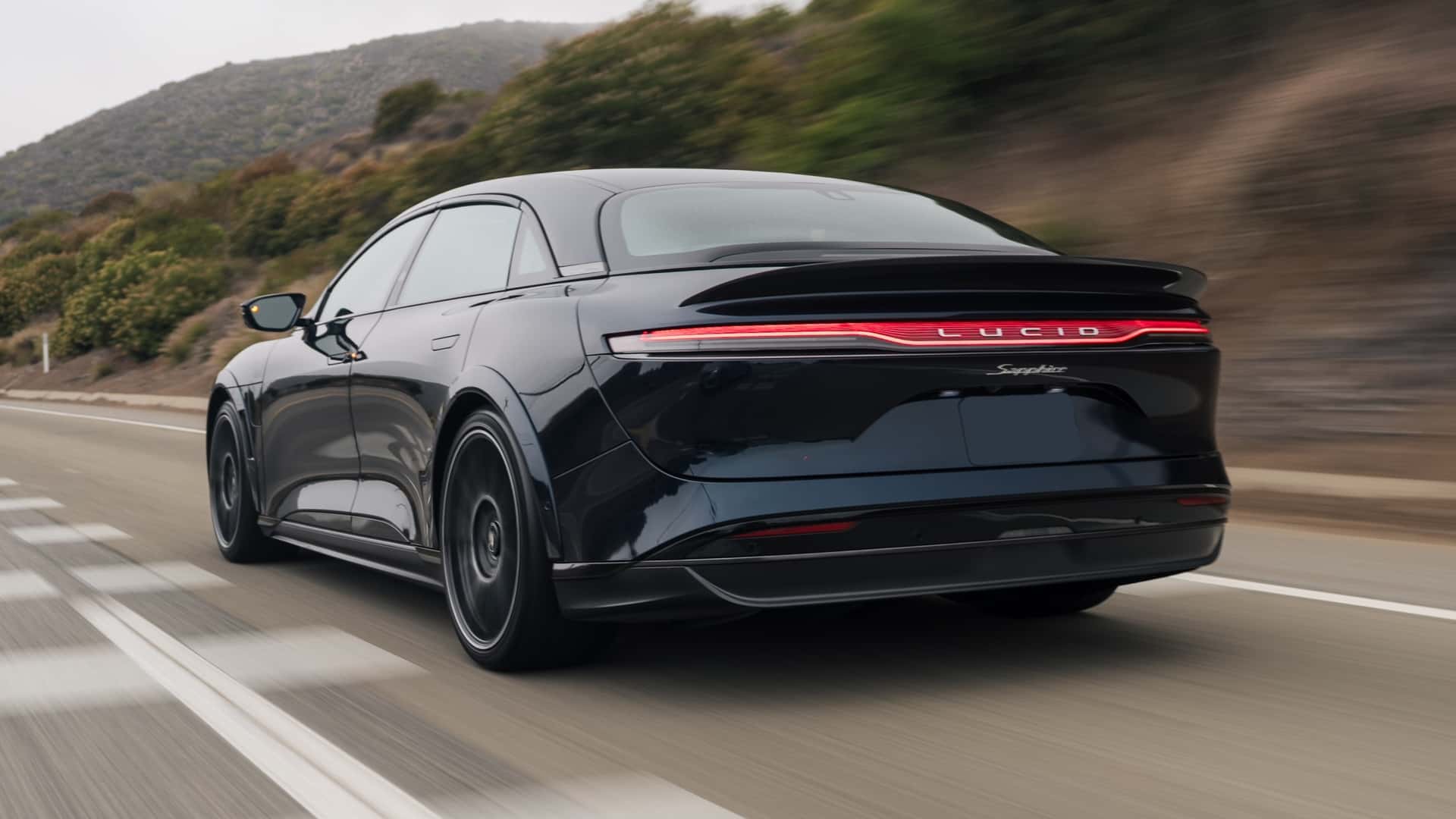 This Lucid Air Sapphire Is The Fastest Armoured Car In The World ...