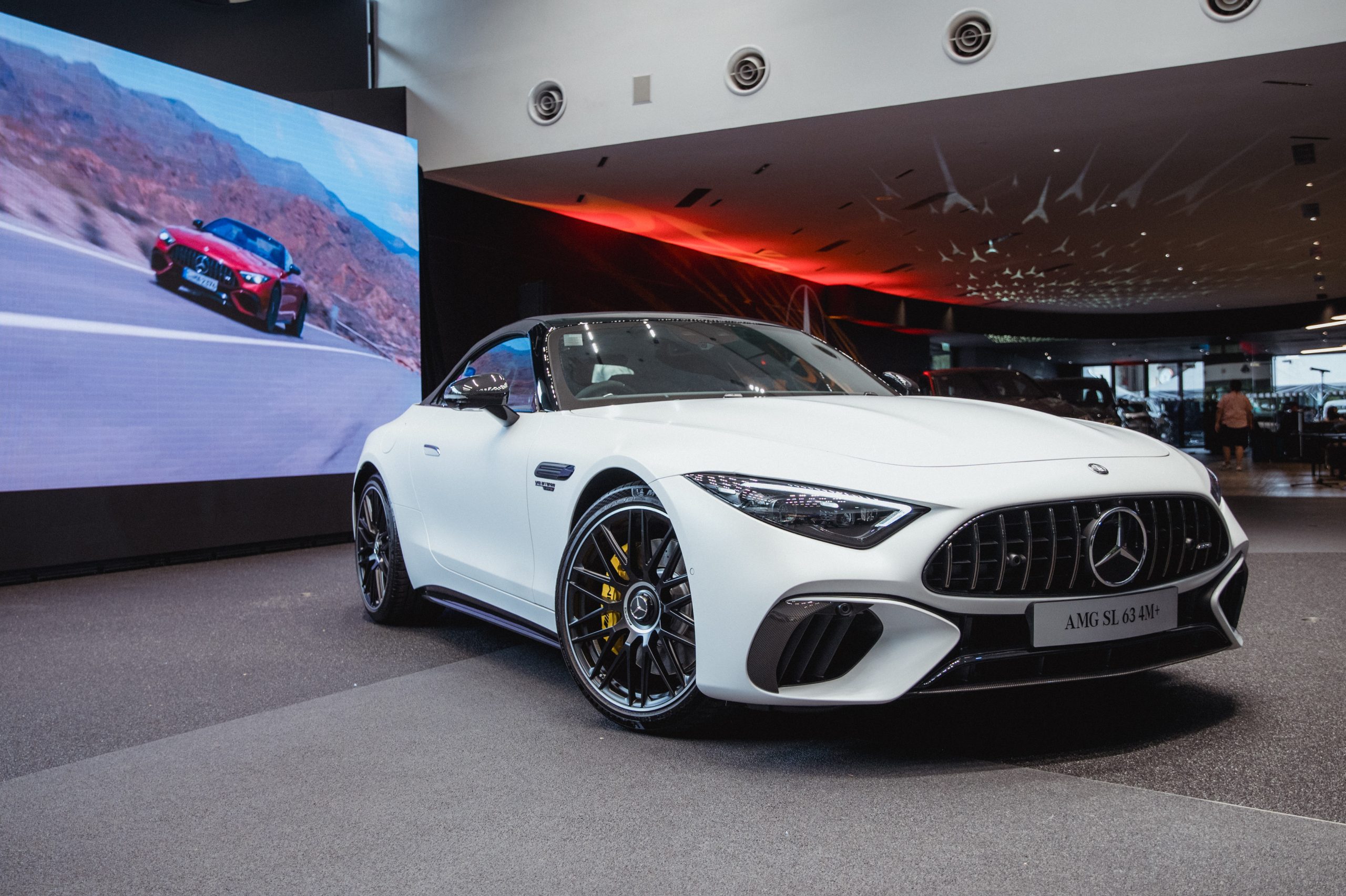 Mercedes-AMG SL63 4MATIC+ Cabriolet Drops Its Top Locally - Automacha
