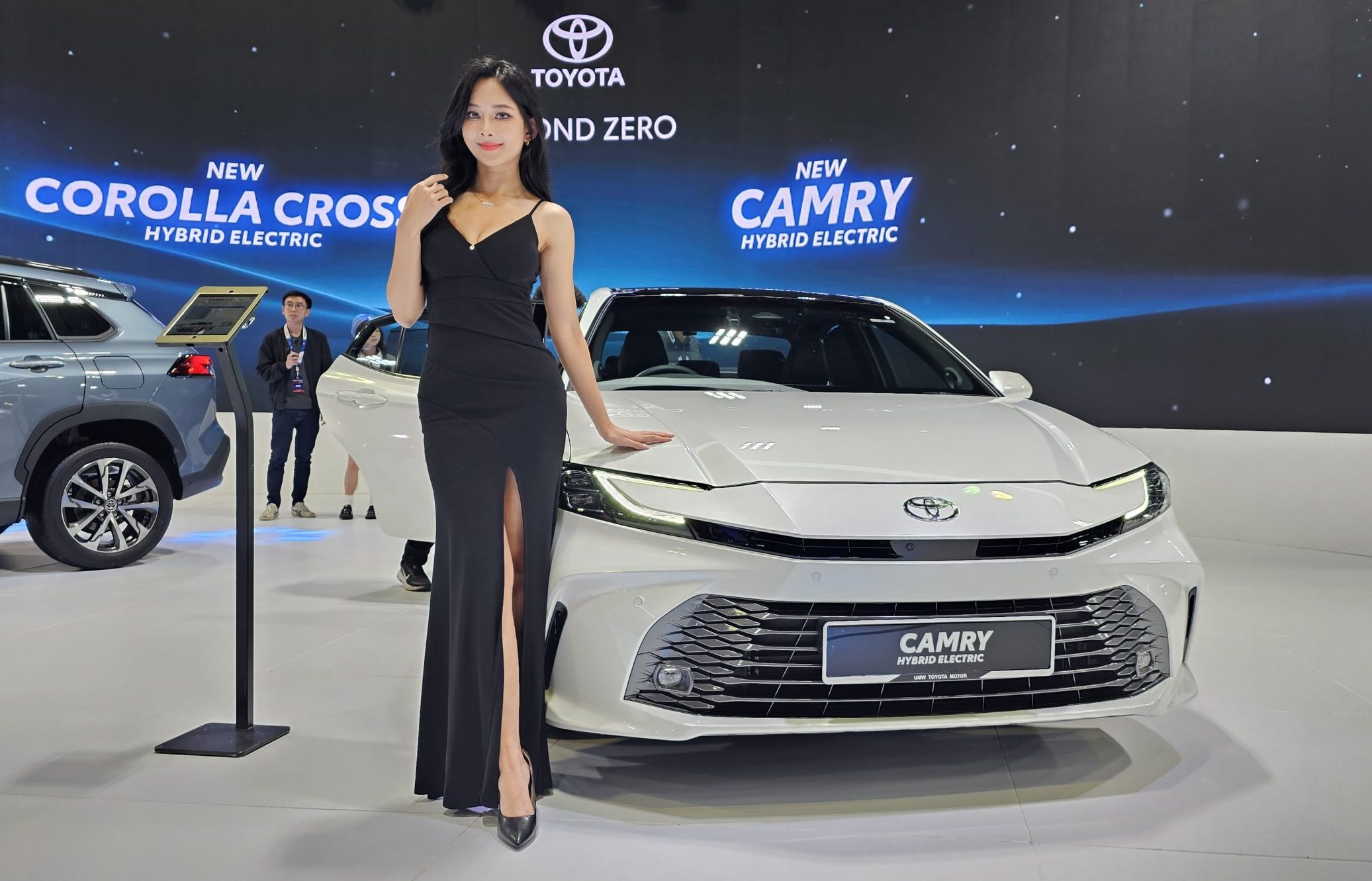 9th-Generation Toyota Camry Lands Locally In Hybrid Guise Only - Automacha