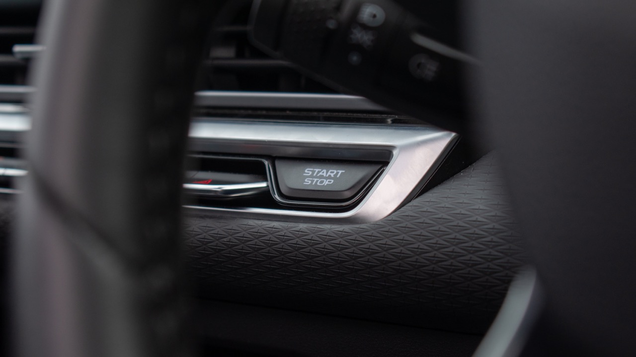 Proton S70 Flagship X Sedan Review: Still 70/100% - Automacha