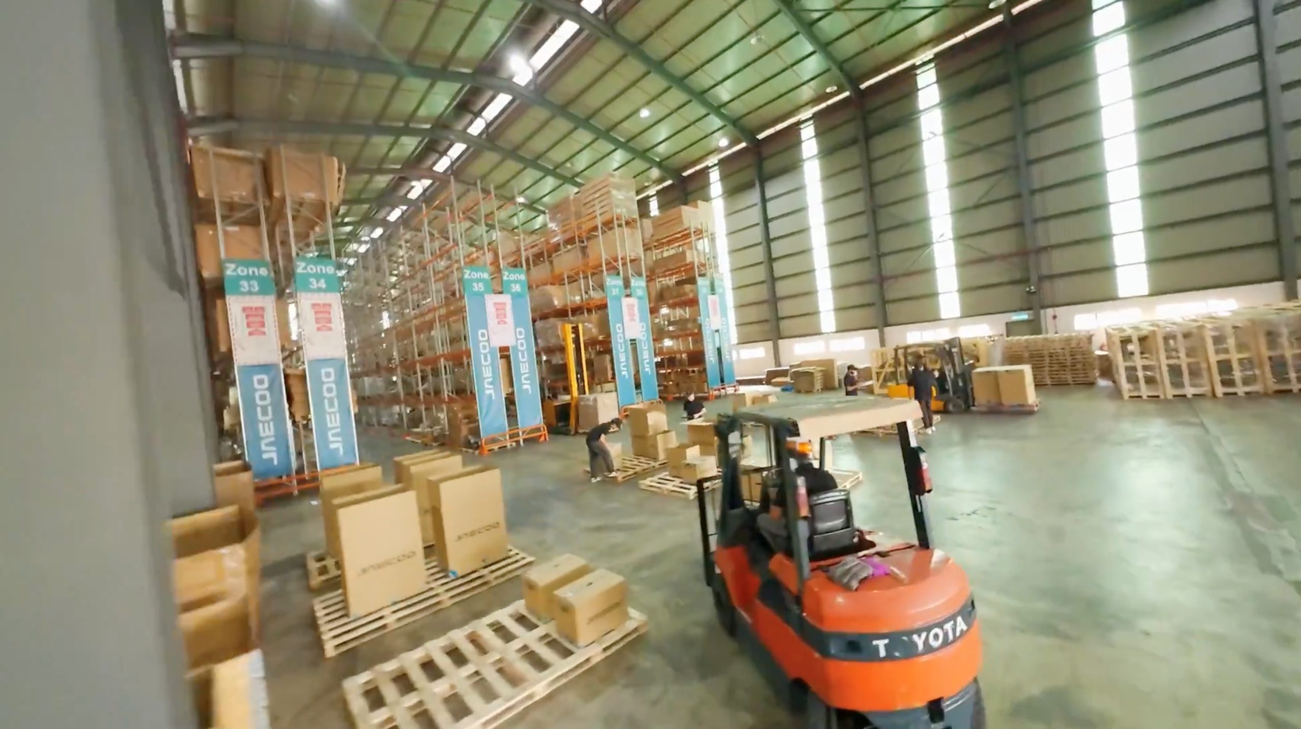 Omoda Jaecoo Opens Massive Parts Warehouse In Shah Alam - Automacha