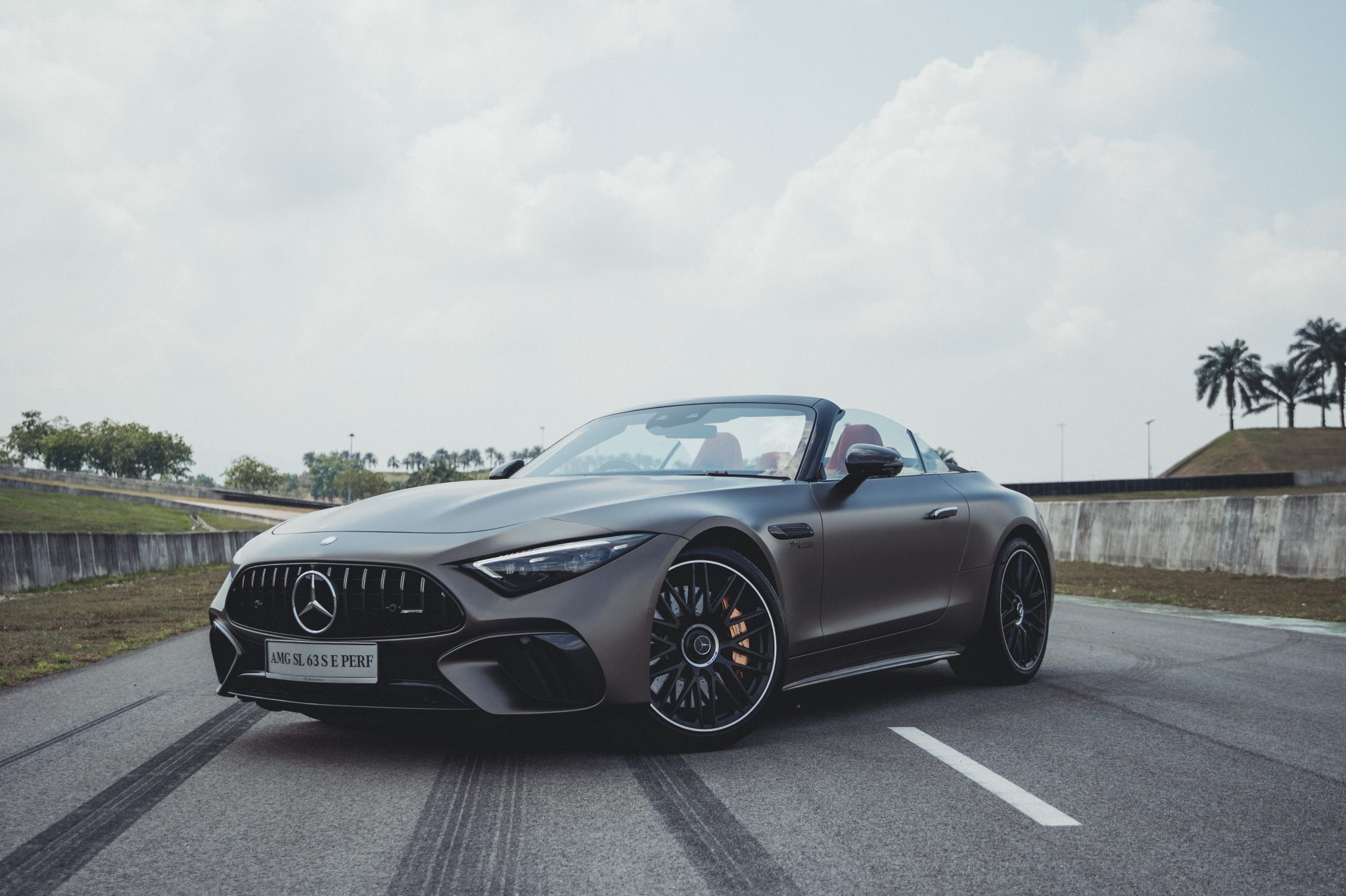 Mercedes-AMG SL 63 S E Performance Launched In Malaysia - Automacha